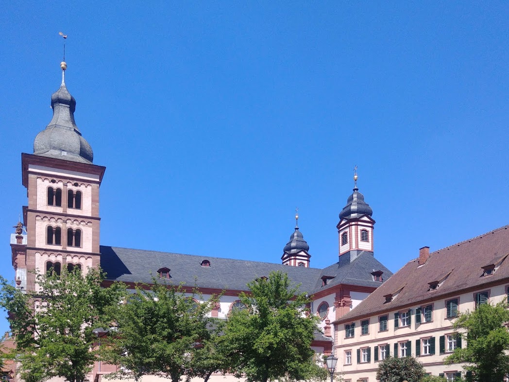 STADTANSICHTEN – AMORBACH