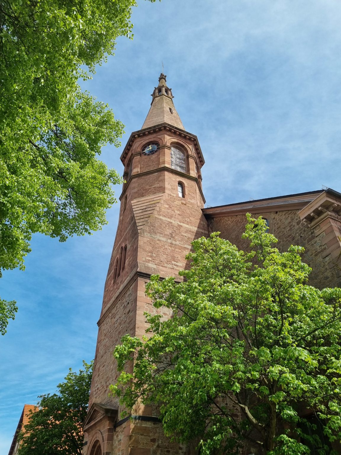 BEERFELDEN (EINER VON VIER STADTTEILEN VON OBERZENT)