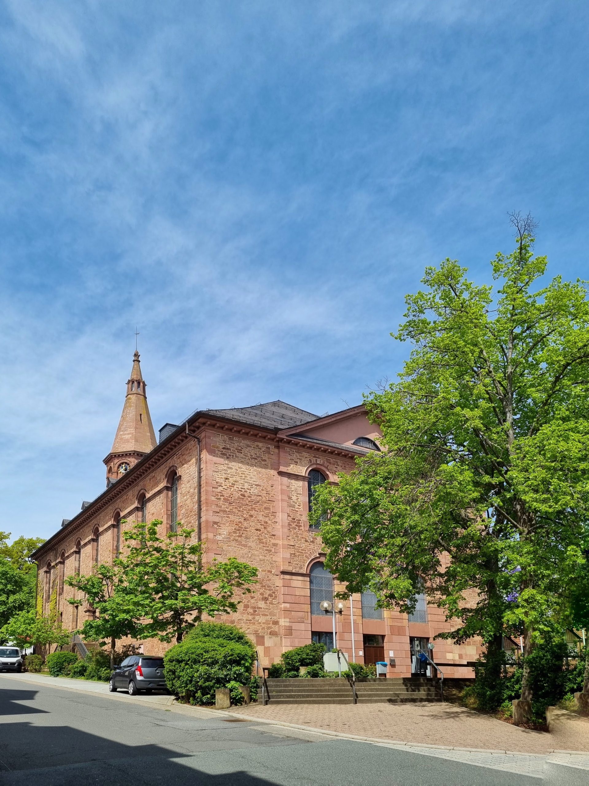 BEERFELDEN (EINER VON VIER STADTTEILEN VON OBERZENT)